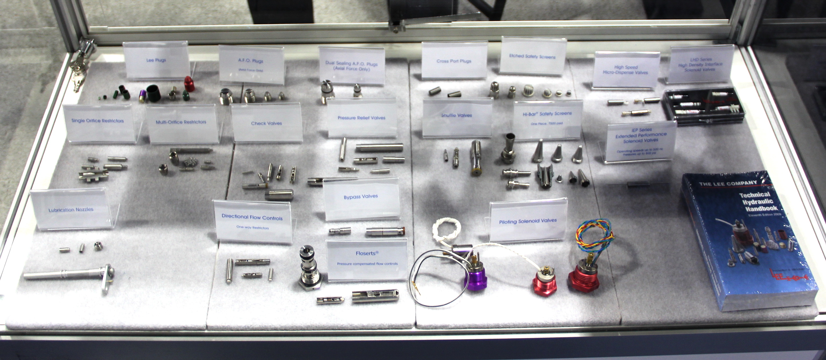 THE LEE COMPANY (2).jpg | The National Robotics Education Foundation